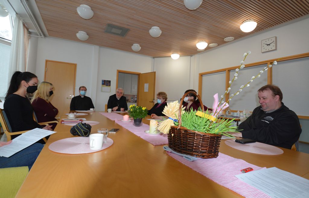 Tejuka - lehti | Karijoen ja Kauhajoen seura- kuntien liitoshanke etenee