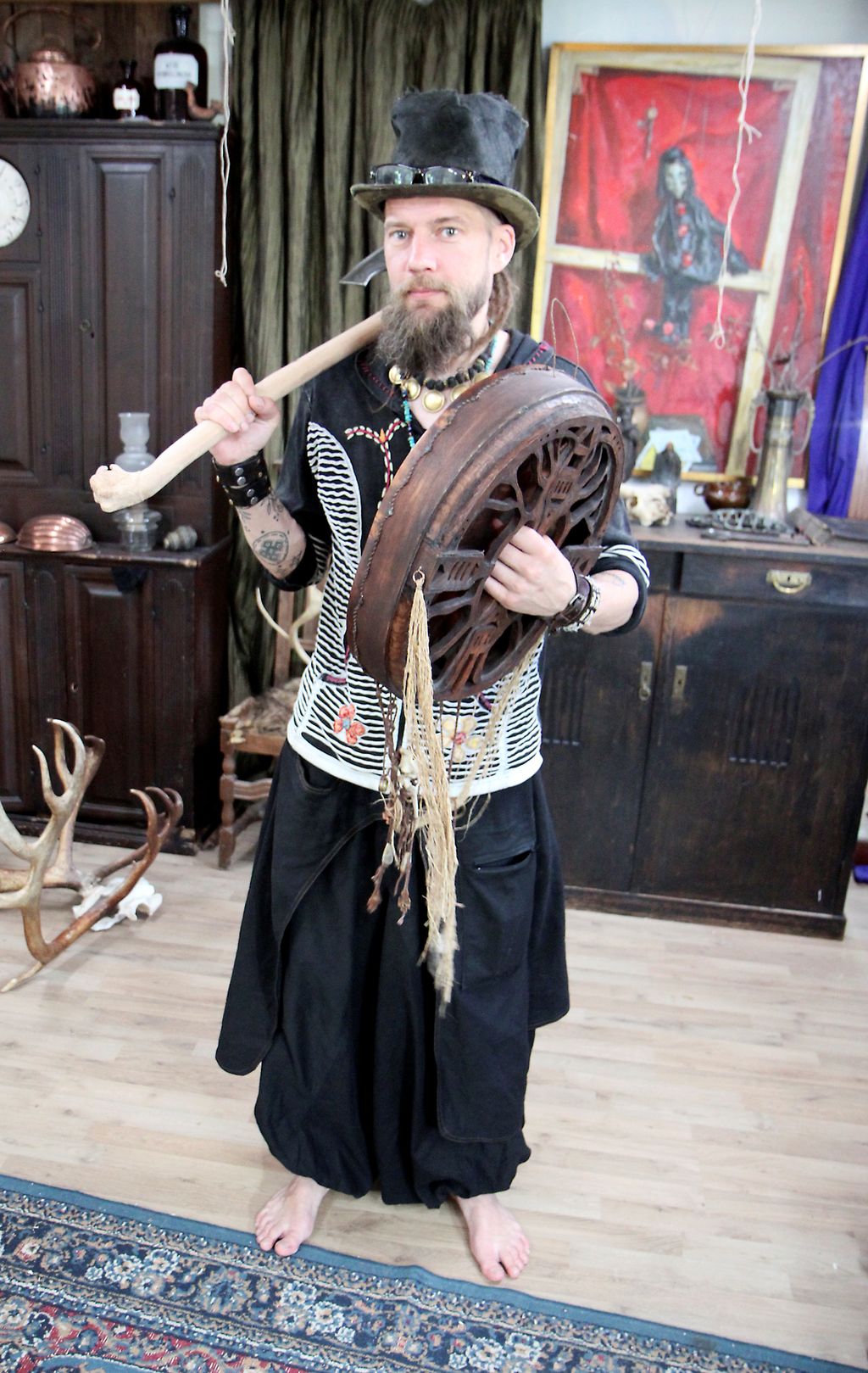 Tejuka - lehti | Ihmiset tarvitsevat muuta kuin materiaa