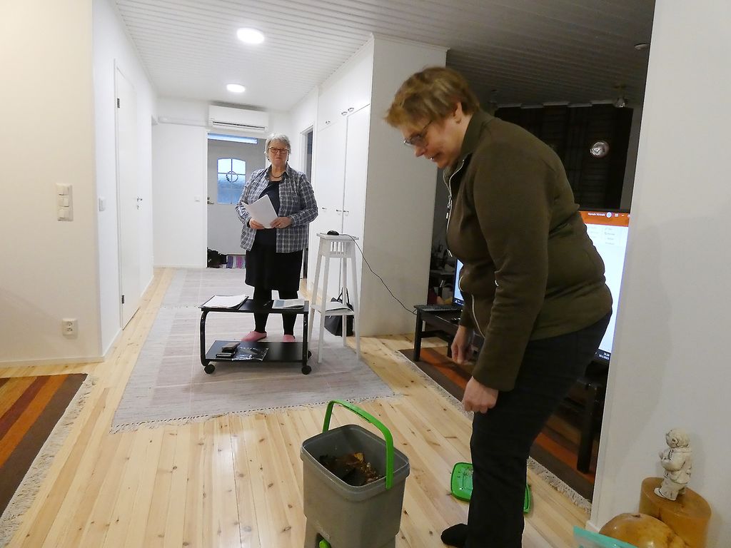 Tejuka - lehti | Marttaillassa perehdyttiin kompostointiin