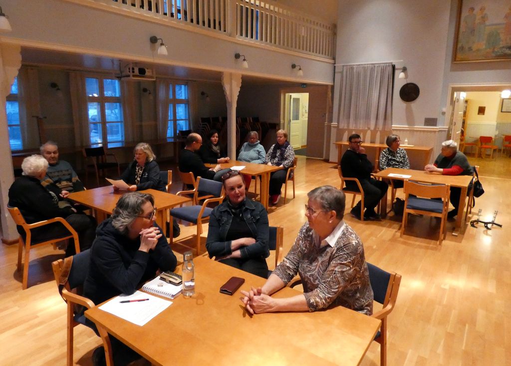 Tejuka - lehti | Kiikarissa ikäihmisten asiat